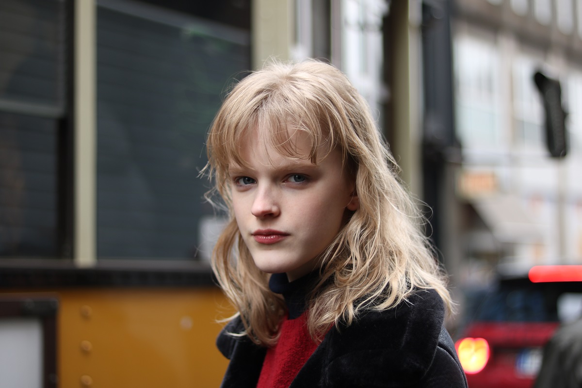 Hannah Motler after Sportmax F/W 18.19 – THE MODEL SPOTTER