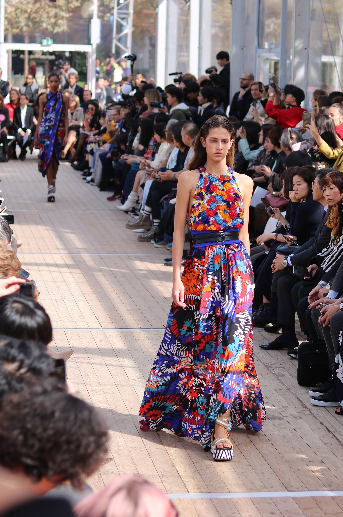 Nora Vara at Leonard S/S 19 – THE MODEL SPOTTER