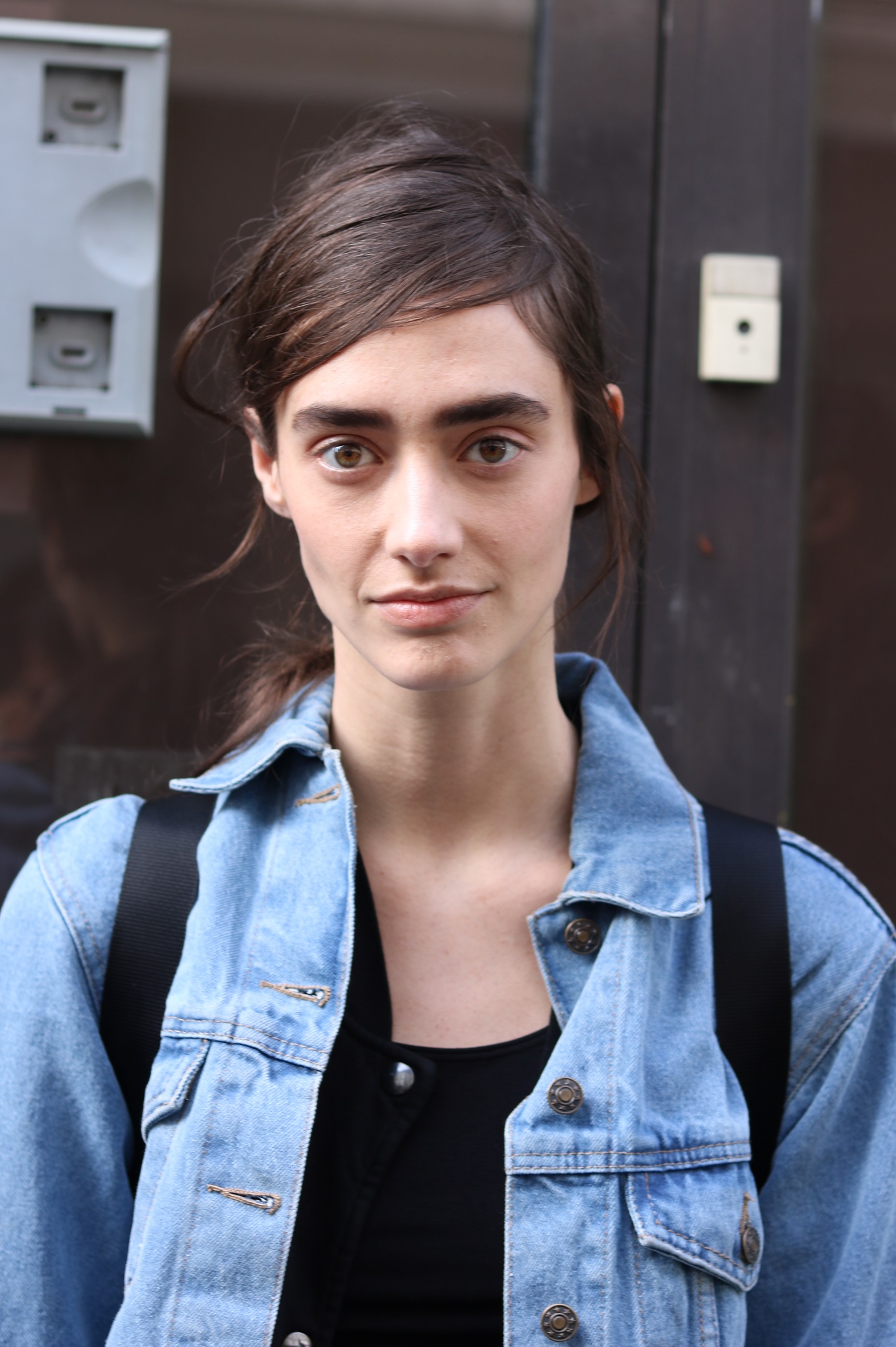 Amanda Googe after Sacai F/W 18.19 – THE MODEL SPOTTER