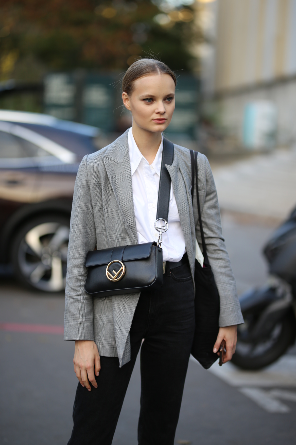 Valou Weemering after Shiatzy Chen S/S 20 – THE MODEL SPOTTER