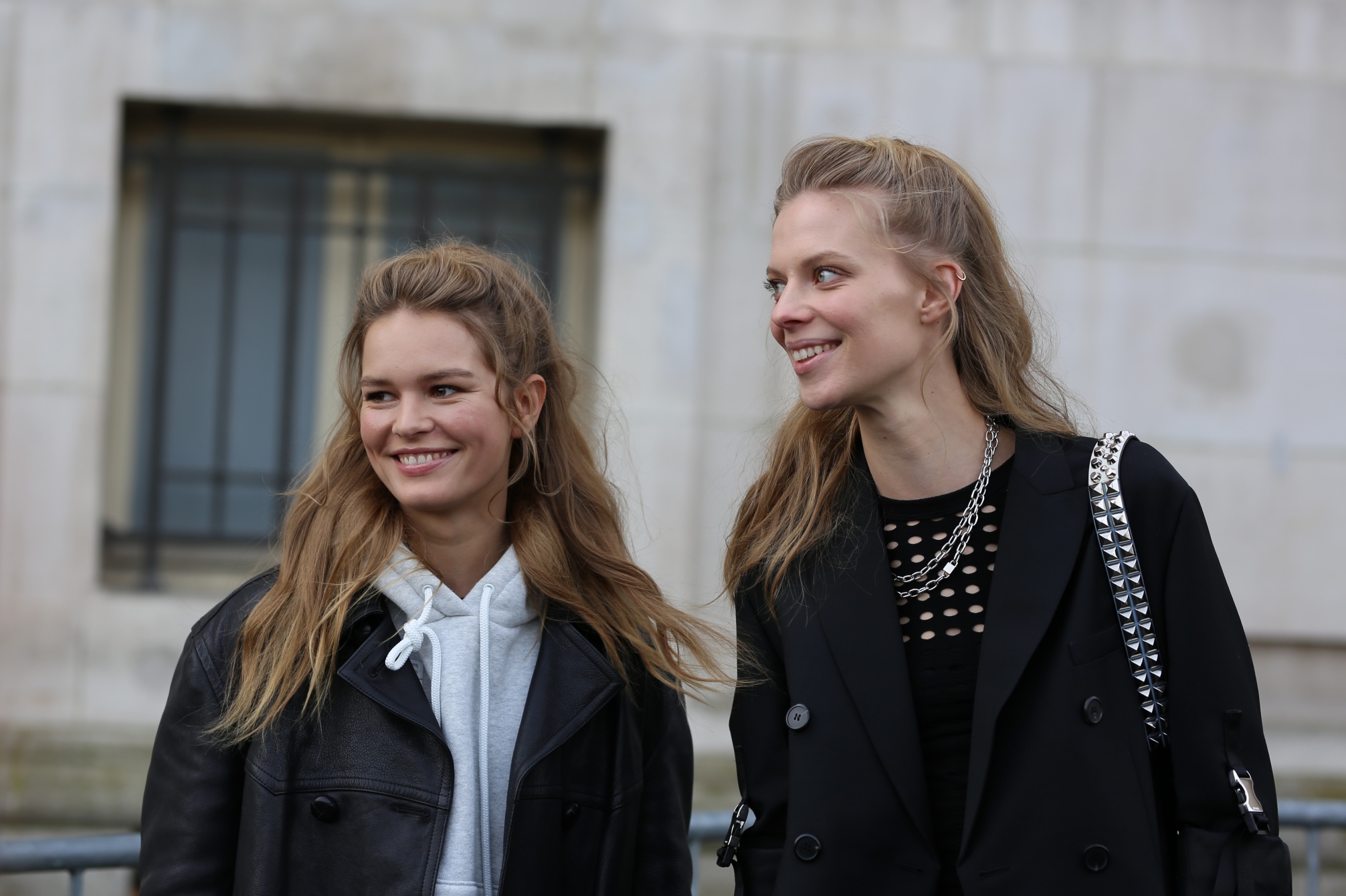 Anna Ewers & Lexi Boling after Chanel F/W 20.21 – THE MODEL SPOTTER