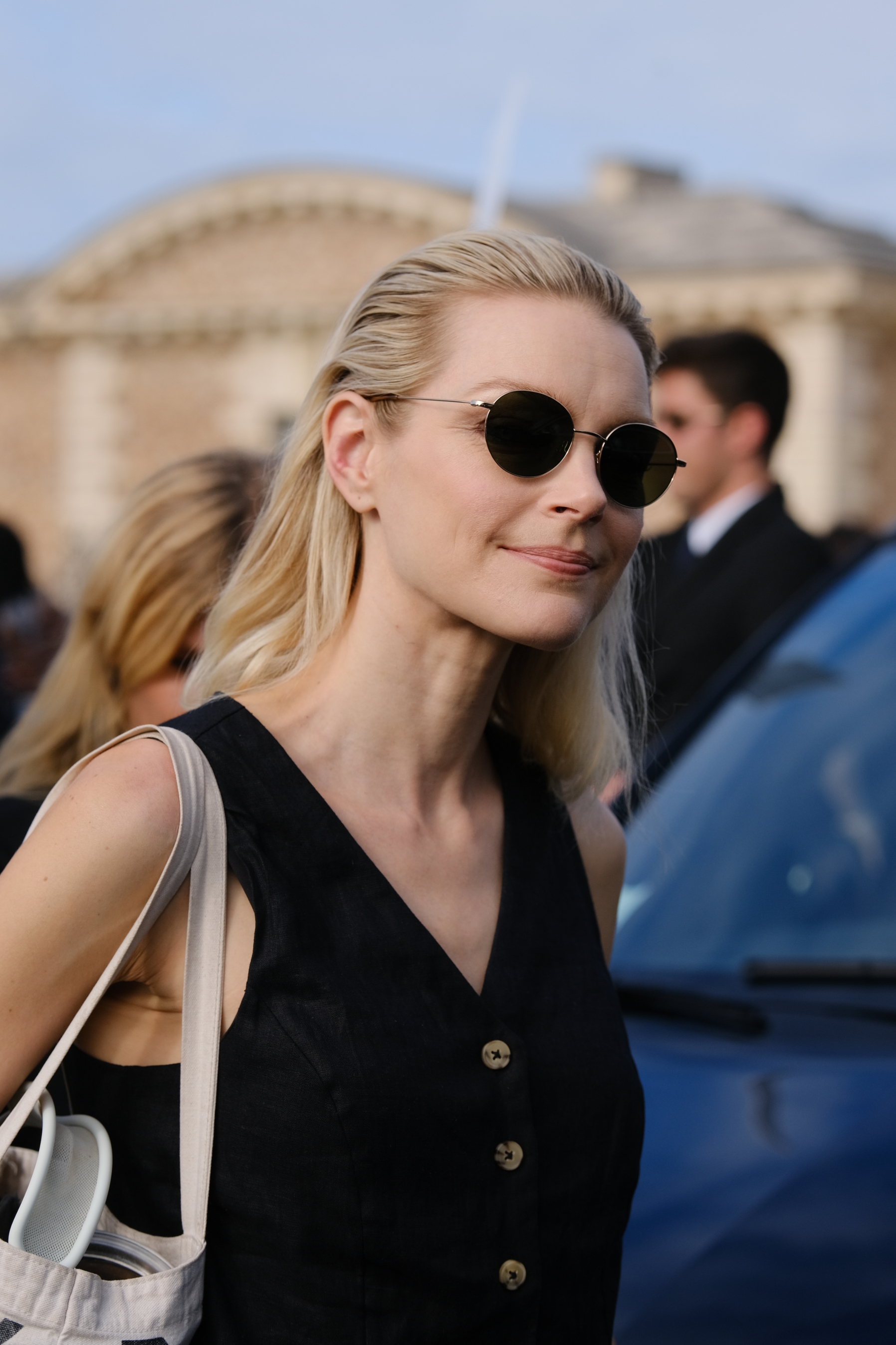 Jessica Stam after Givenchy S/S 24 – THE MODEL SPOTTER